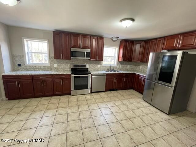 5011 Woodside Drive