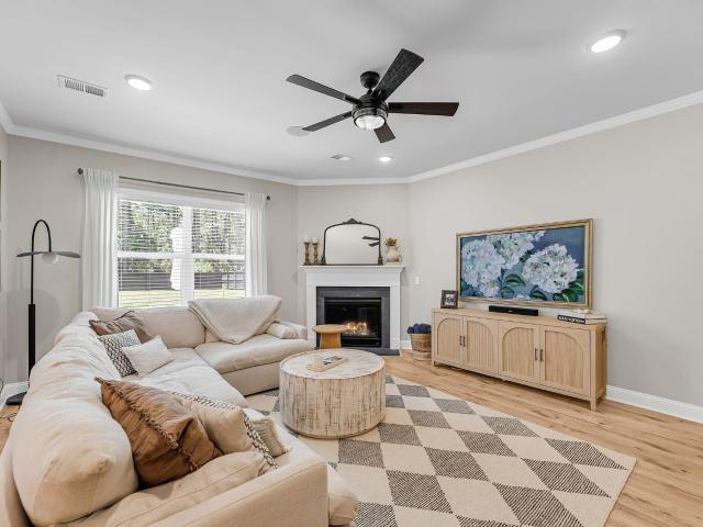 5012 Cranesbill Way