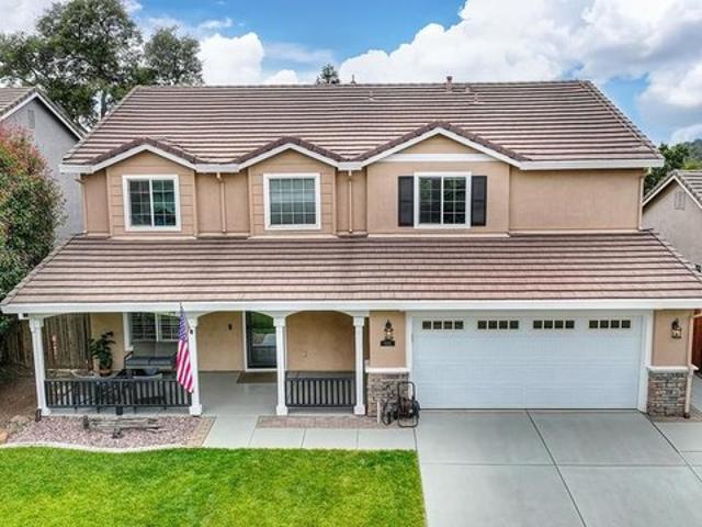 5012 E Sagan Ct, Cameron Park, CA 95682