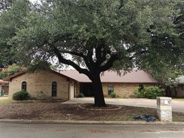 5013 Cordova Ave, Fort Worth, TX 76132