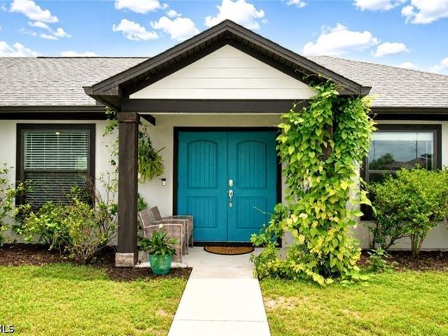 5013 Dania Cir, Labelle, FL 33935