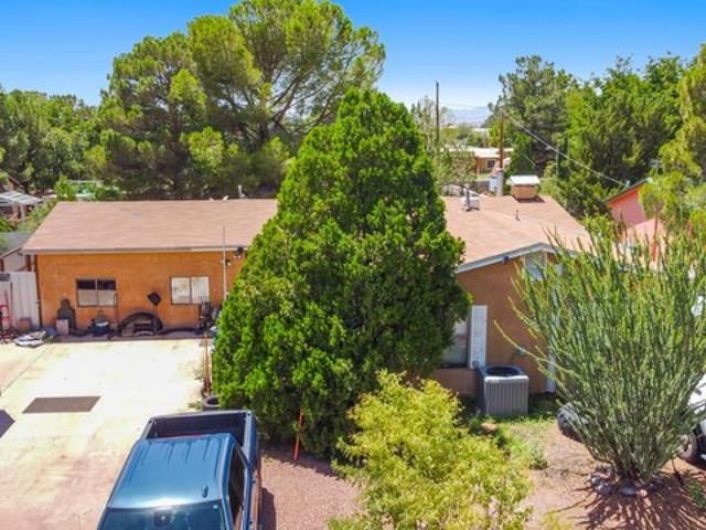 5013 Redland Dr, Las Cruces, NM 88011