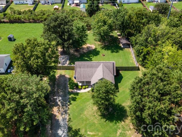 5013 Willow Run Drive