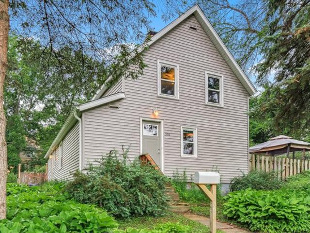 501 3rd St W, Hastings, MN 55033