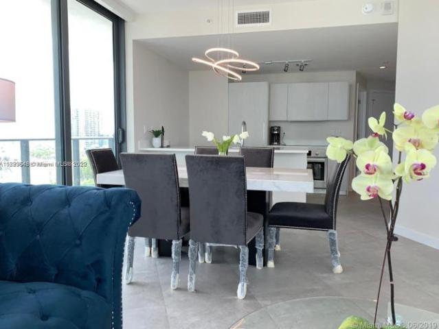 501 31st St NE #706, Miami, FL 33137