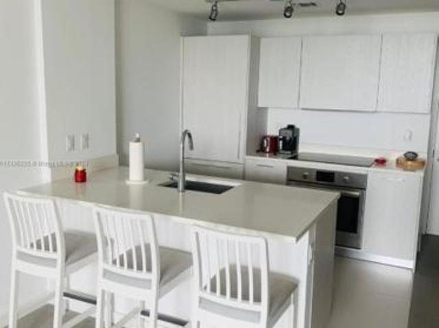501 31st St NE #804, Miami, FL 33137