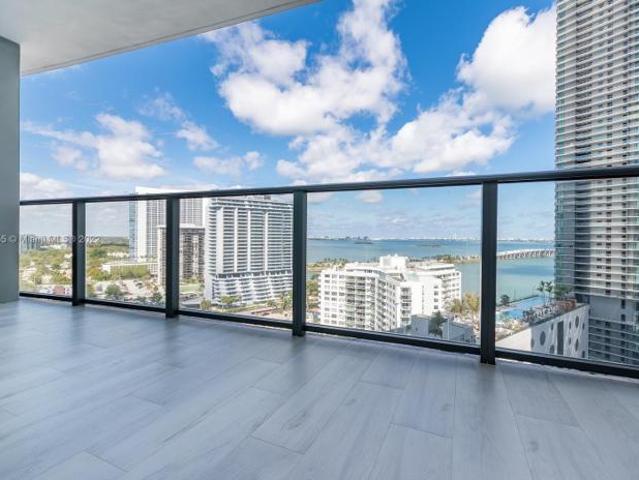 501 31st St NE #1602, Miami, FL 33137
