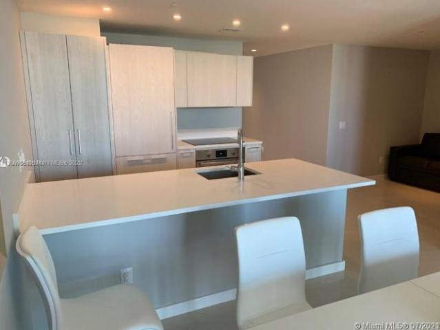 501 31st St NE #1910, Miami, FL 33137