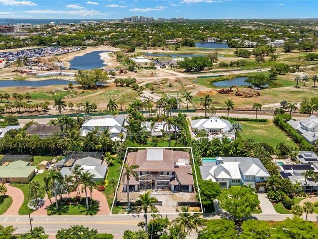 501 7th Ave N, Naples, FL 34102 | MLS #225054 | Compass