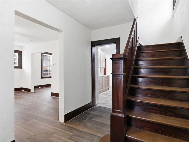 501 6th Ave