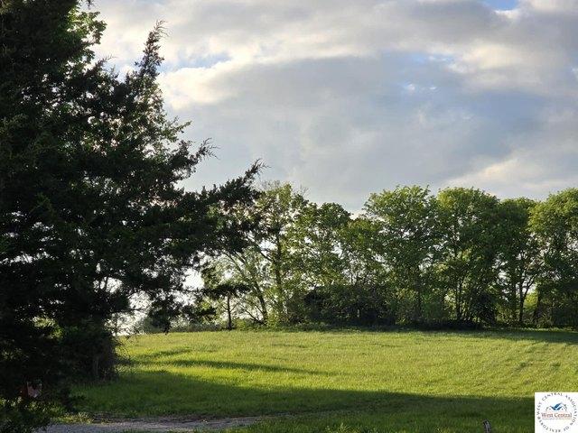 501 80 / Acres Rd, Clinton, MO 64735