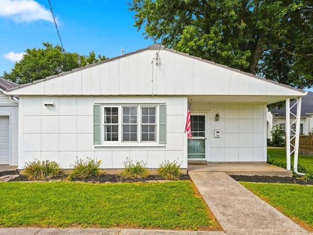501 Court St, Bellevue, IA 52031