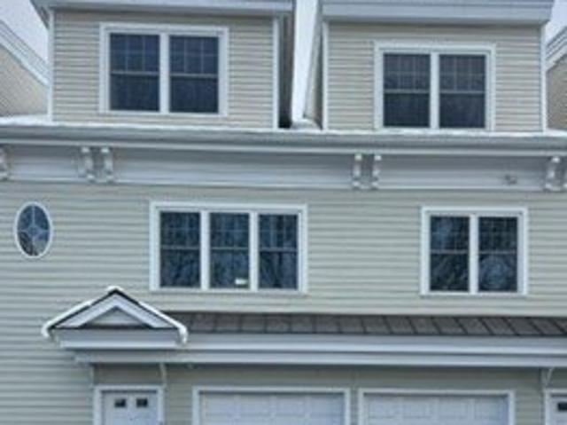 501 Cabot St Unit 2, Beverly, MA 01915