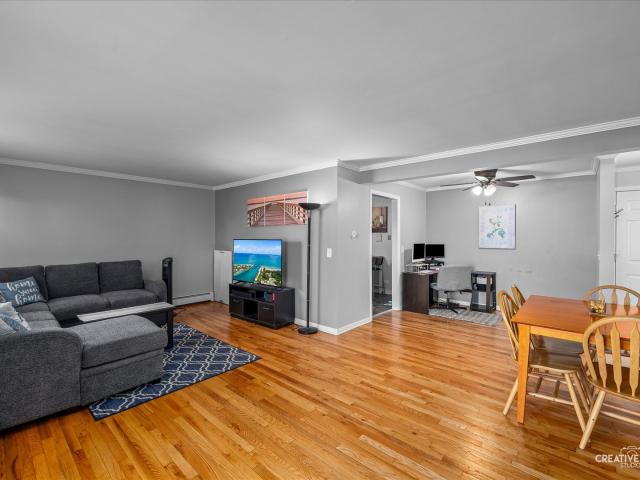 501 Carlysle Drive # 9