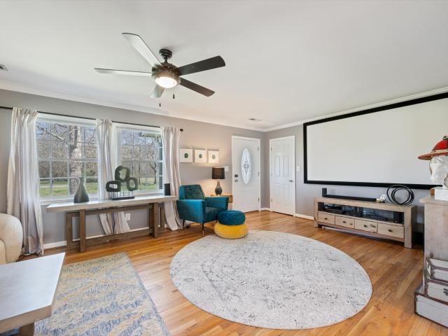501 Chapmansboro Rd