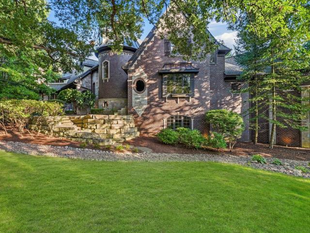 501 Chatfield Road
