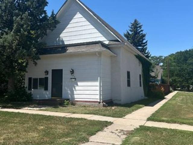 501 Ann St, Chadron, NE 69337