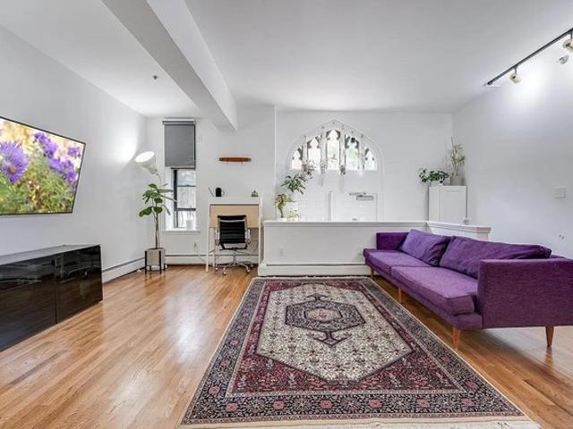 501 Adams St Apt 1B, Hoboken, NJ 07030