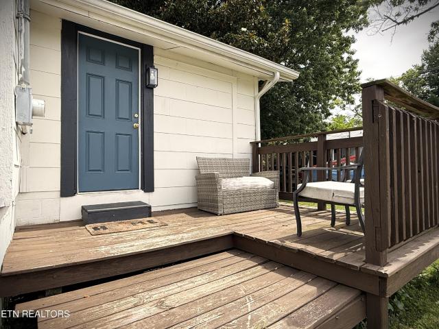 501 Ash Ave