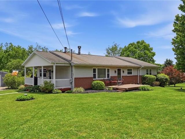 501 Baker Rd, Freedom, PA 15042