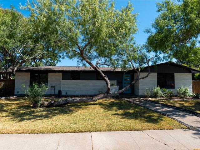 501 Bermuda Pl, Corpus Christi, TX 78411 | MLS #472949