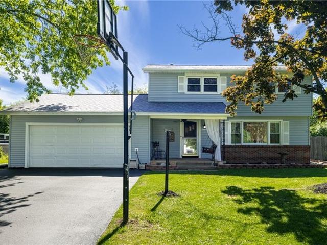 501 Bridgewood Dr, Rochester, NY 14612