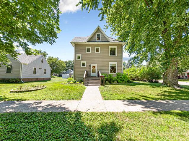 501 Grand Avenue