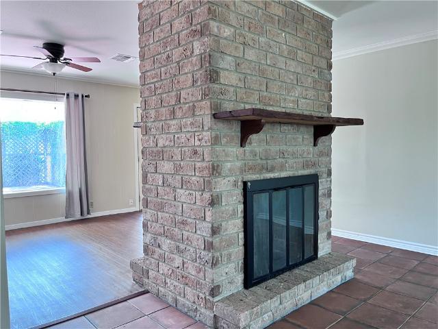 501 Dolphin Place