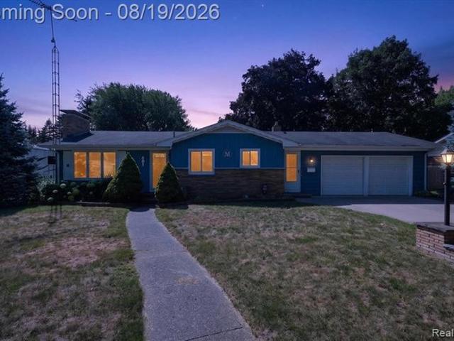 501 Dale St, Flushing, MI 48433