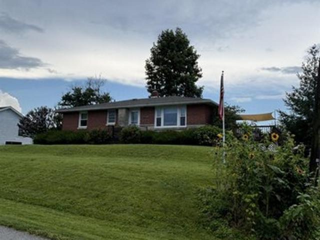501 E Florence St, Salem, IN 47167