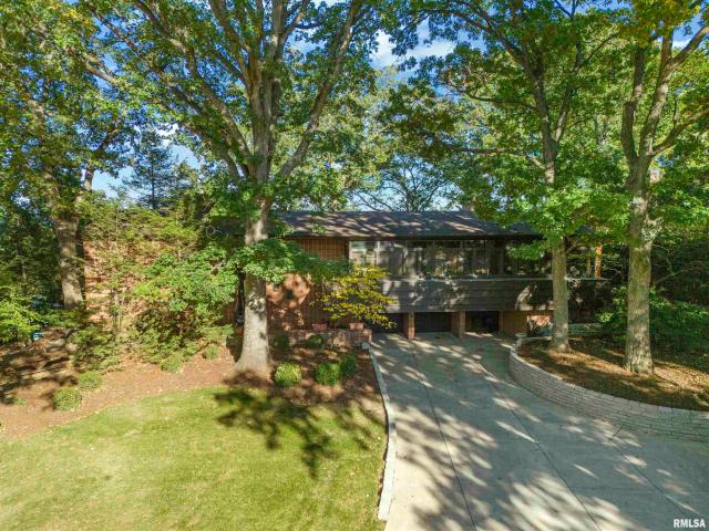501 E High Point Rd, Peoria, IL 61614 | MLS #PA1262