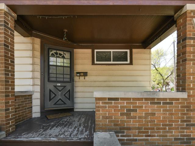 501 E Otjen St