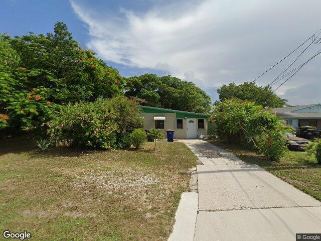 501 Emil Dr, Fort Pierce, FL 34982