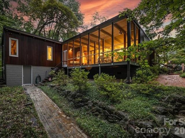 501 Ellsworth Rd, Charlotte, NC 28211