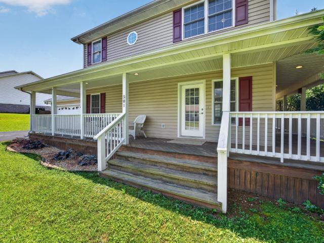 501 Forrest Cove Ln