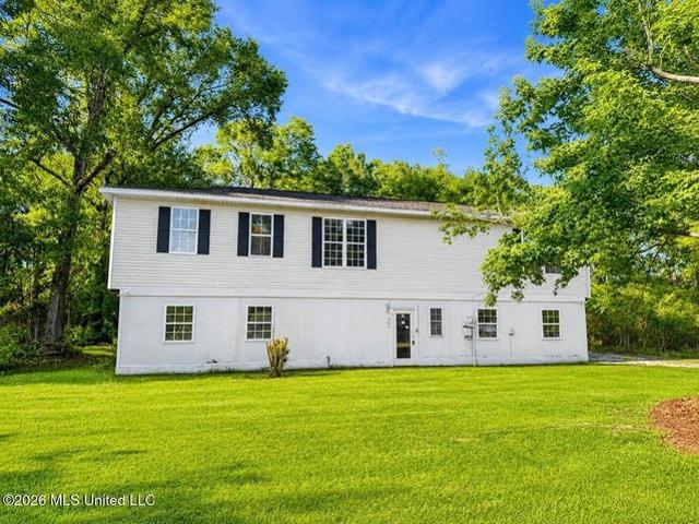 501 Felicity St, Bay Saint Louis, MS 39520