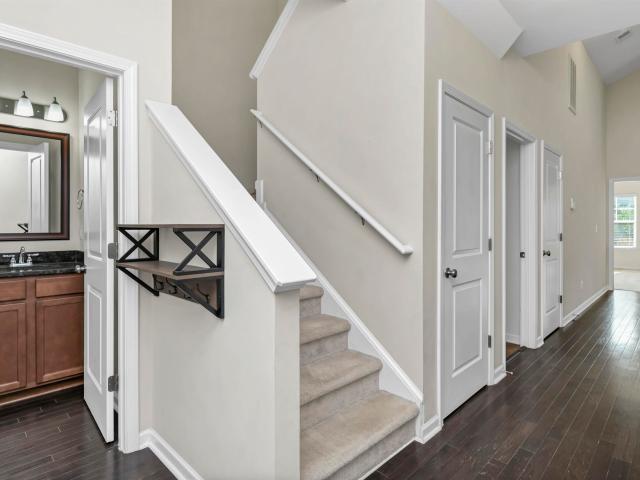 501 Finnegan Lane