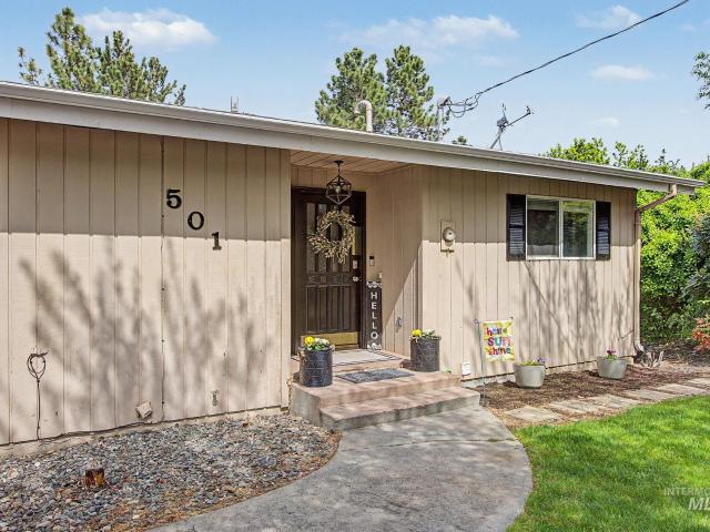 501 Karin Avenue