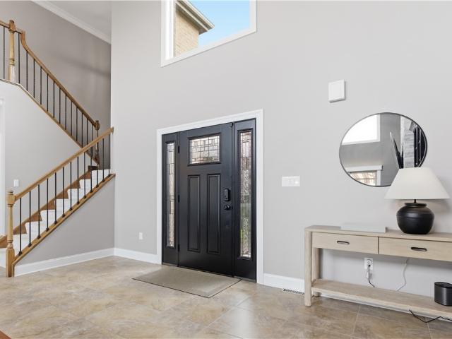 501 kingston circle