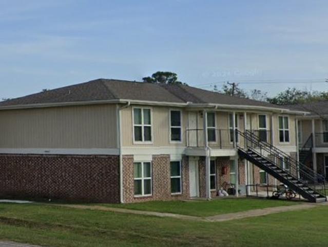 501 Henderson Street, 3 beds, 1 full bath
