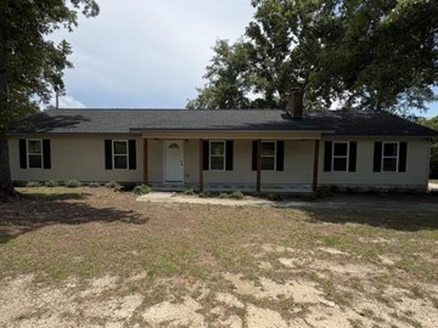 501 Hillside Dr, Dublin, GA 31021
