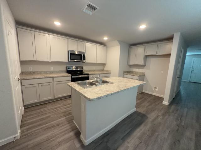 501 Hines Street A