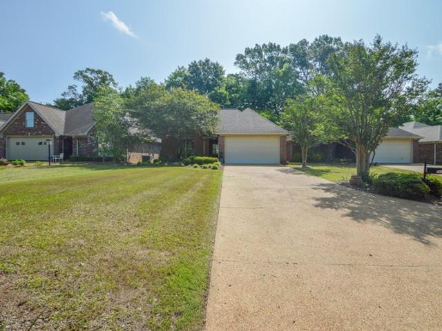 501 Hummingbird Ln, Starkville, MS 39759