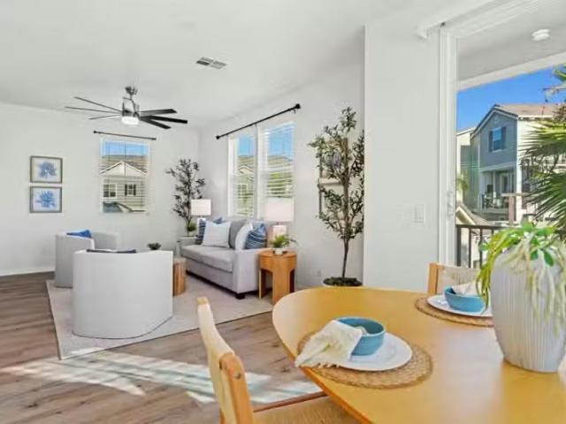 501 LARK WAY, IMPERIAL BEACH, CA 91932 Condo/Townhome For Sale.