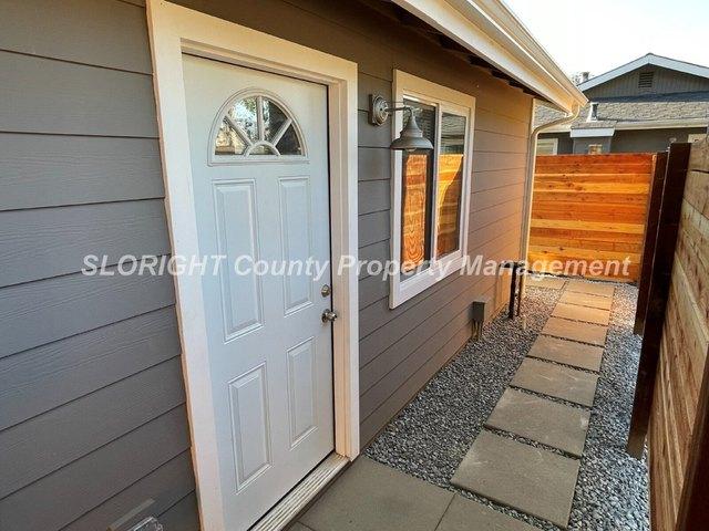 501 Luneta Dr, San Luis Obispo, CA 93405