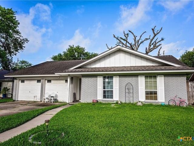 501 Magdalena Dr, Victoria, TX 77904