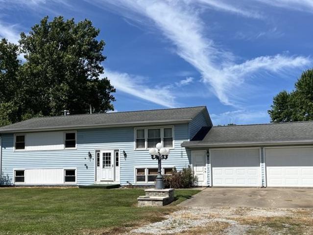 501 N 4th Ave, New Windsor, IL 61465