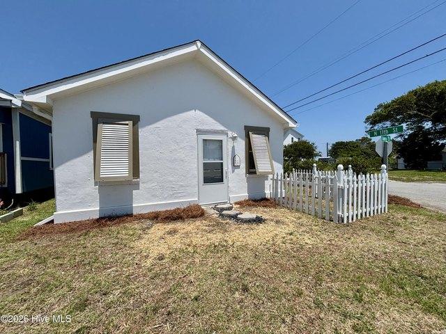 501 N 11th St, Morehead City, NC 28557