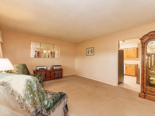501 N County Road 800 E