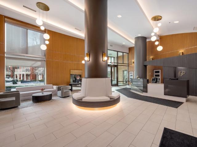 501 N Clinton St, Unit 503, Chicago, IL 60654 | MLS #12619 | Compass